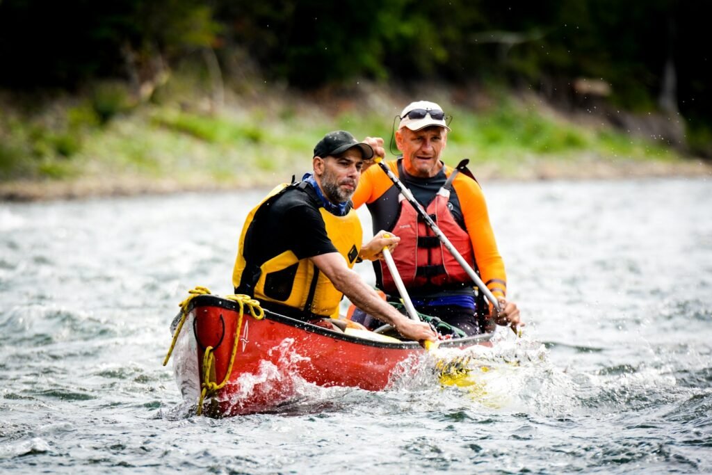 A quick guide to canoeing, kayaking and paddleboarding – Outdoor Nation